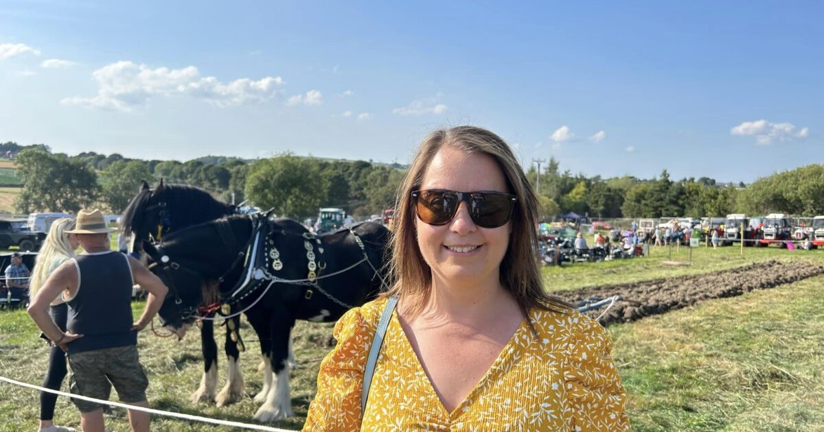 Stephanie Visits 150th Penistone Show - Stephanie Peacock - Stephanie Peacock