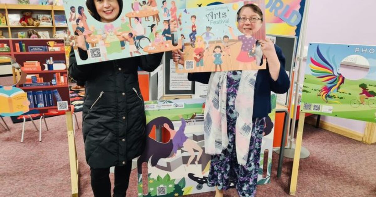 Stephanie Visits Dearne Community Story Trail at Goldthorpe Library ...