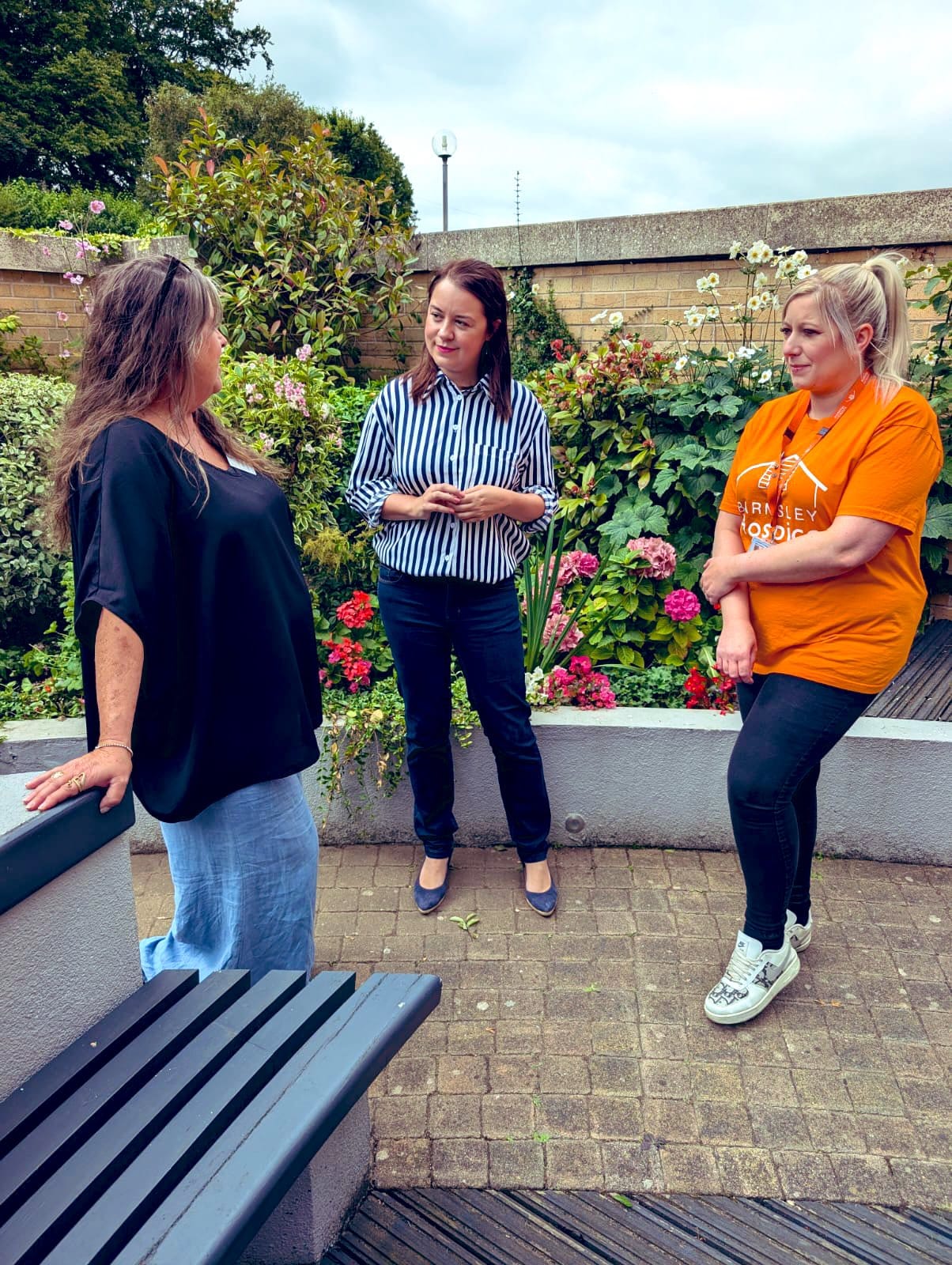 Stephanie Attends Barnsley Hospice Summer Fair - Stephanie Peacock ...